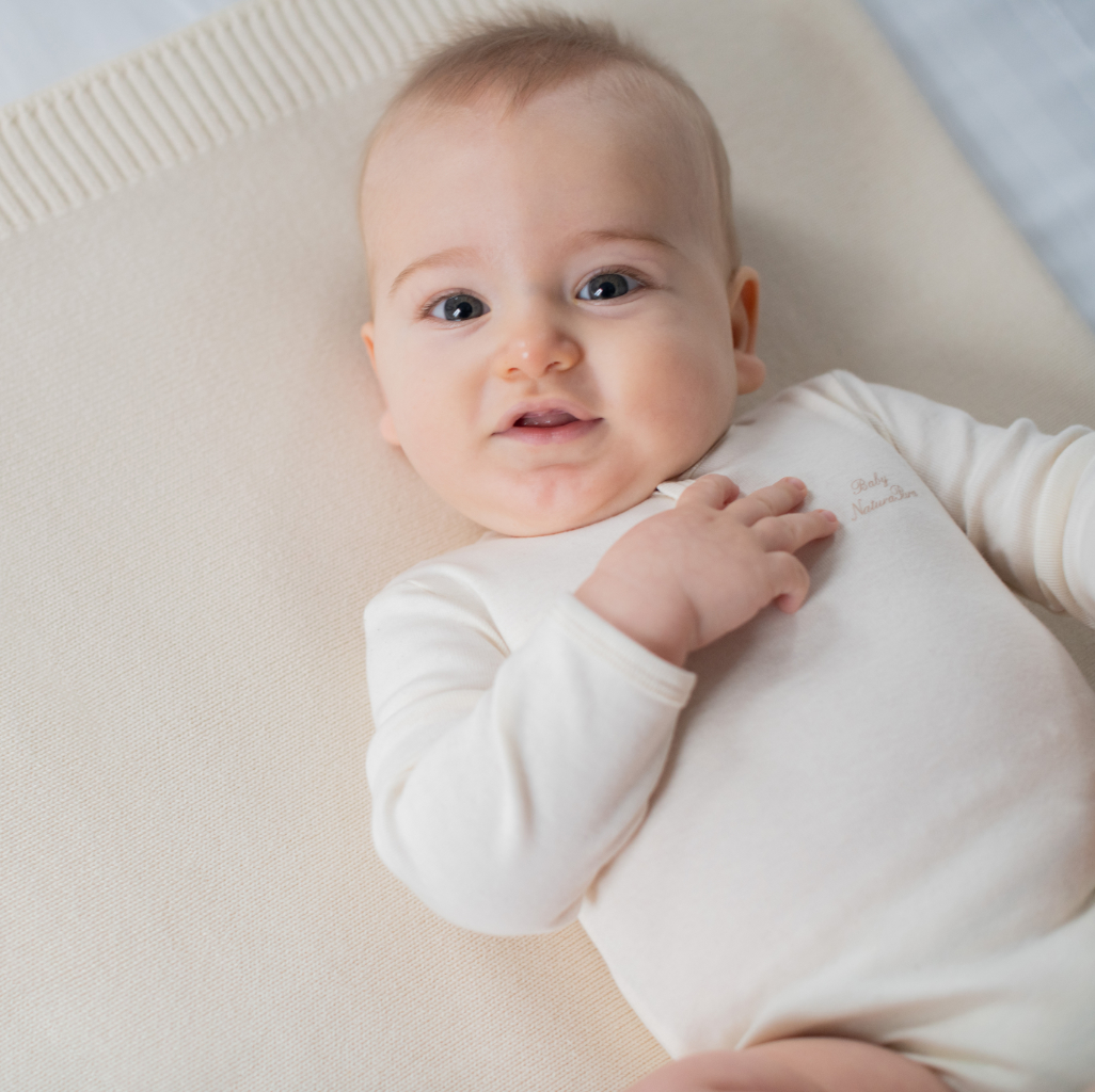 Front-opening Bodysuit - 100% Organic Bodysuits - NaturaPura